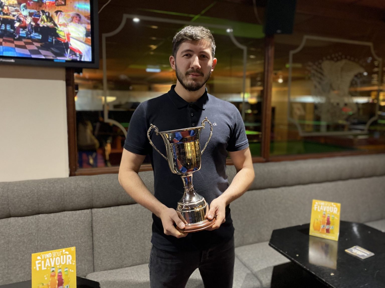 Oliver Turner wins the Phyllis Bell Trophy – Nottingham Snooker