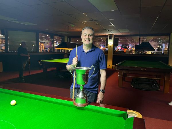 Wayne Martin successfully defends his Holgates Masters title ...